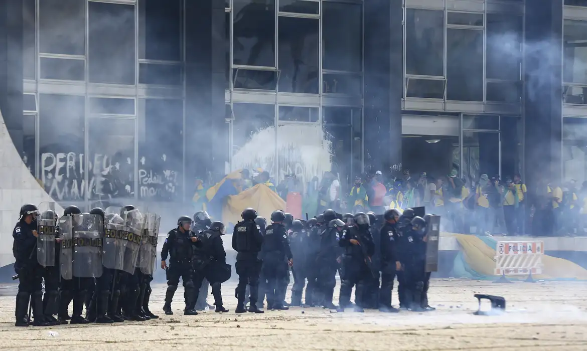 8 De Janeiro De 2023 Fico Espantado Quando Se Fala Numa Tentativa De